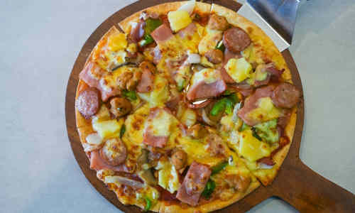 Don Luigi's Pizza And Spaghetti Bar Takeaway Menu in Gladstone Park ...