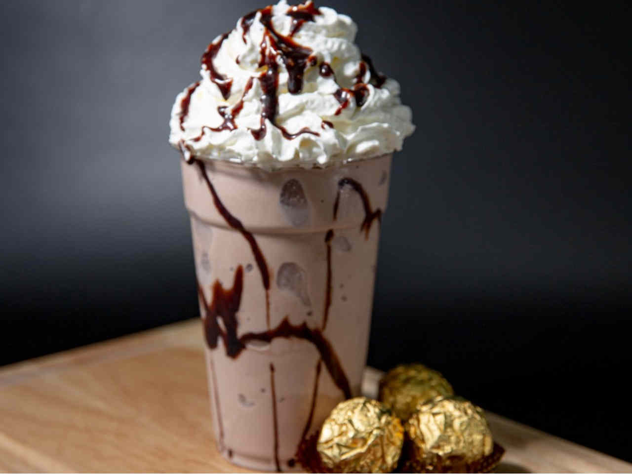 Milkshake Takeaways and Restaurants Delivering Near Me